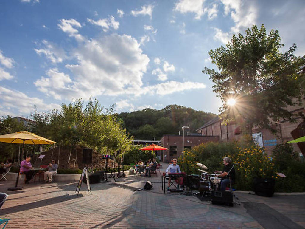 12 Best Attractions in Toronto for 2025