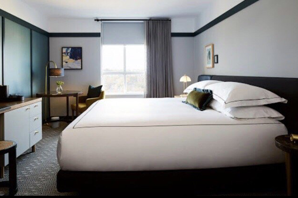 12 Best Hotels in Toronto You’ll Never Want to Leave