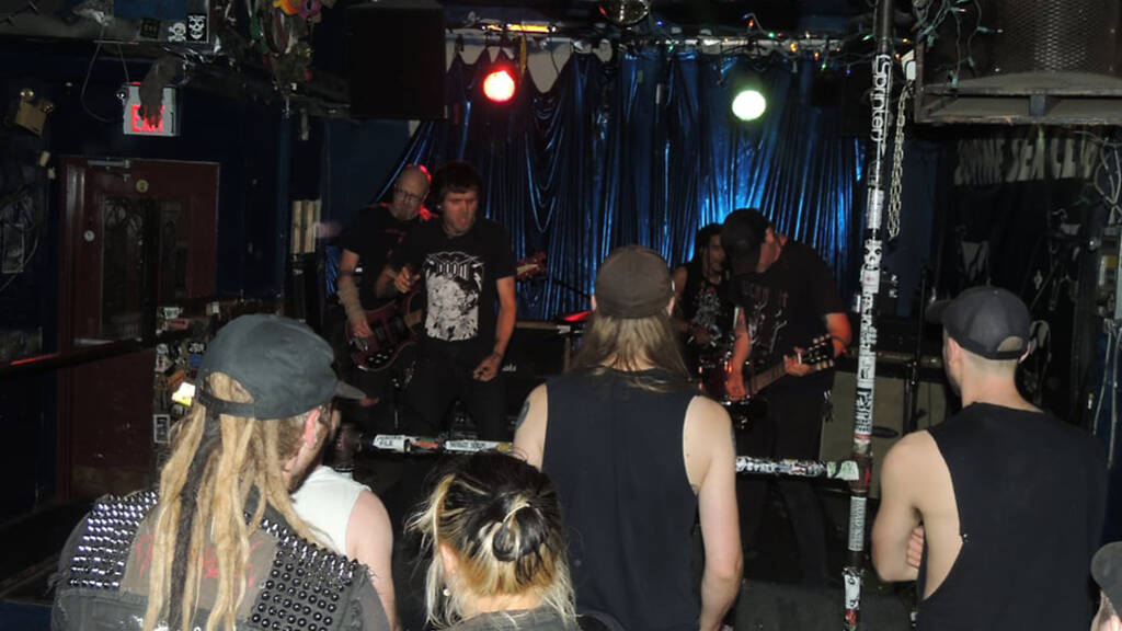 5 Best Clubs in Toronto to Dance the Night Away