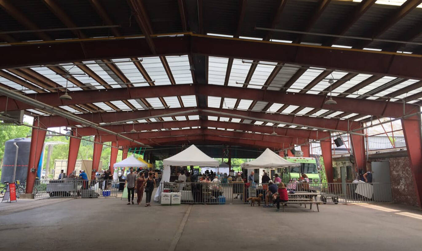 10 Best Markets in Toronto for Bagging a Bargain
