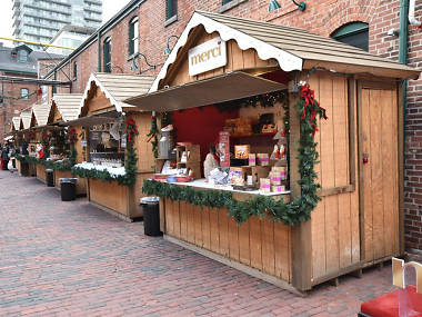 10 Best Markets in Toronto for Bagging a Bargain