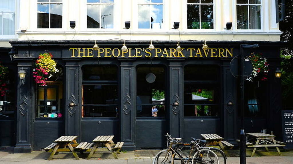 13 Best Pubs in Hackney For East London Boozing