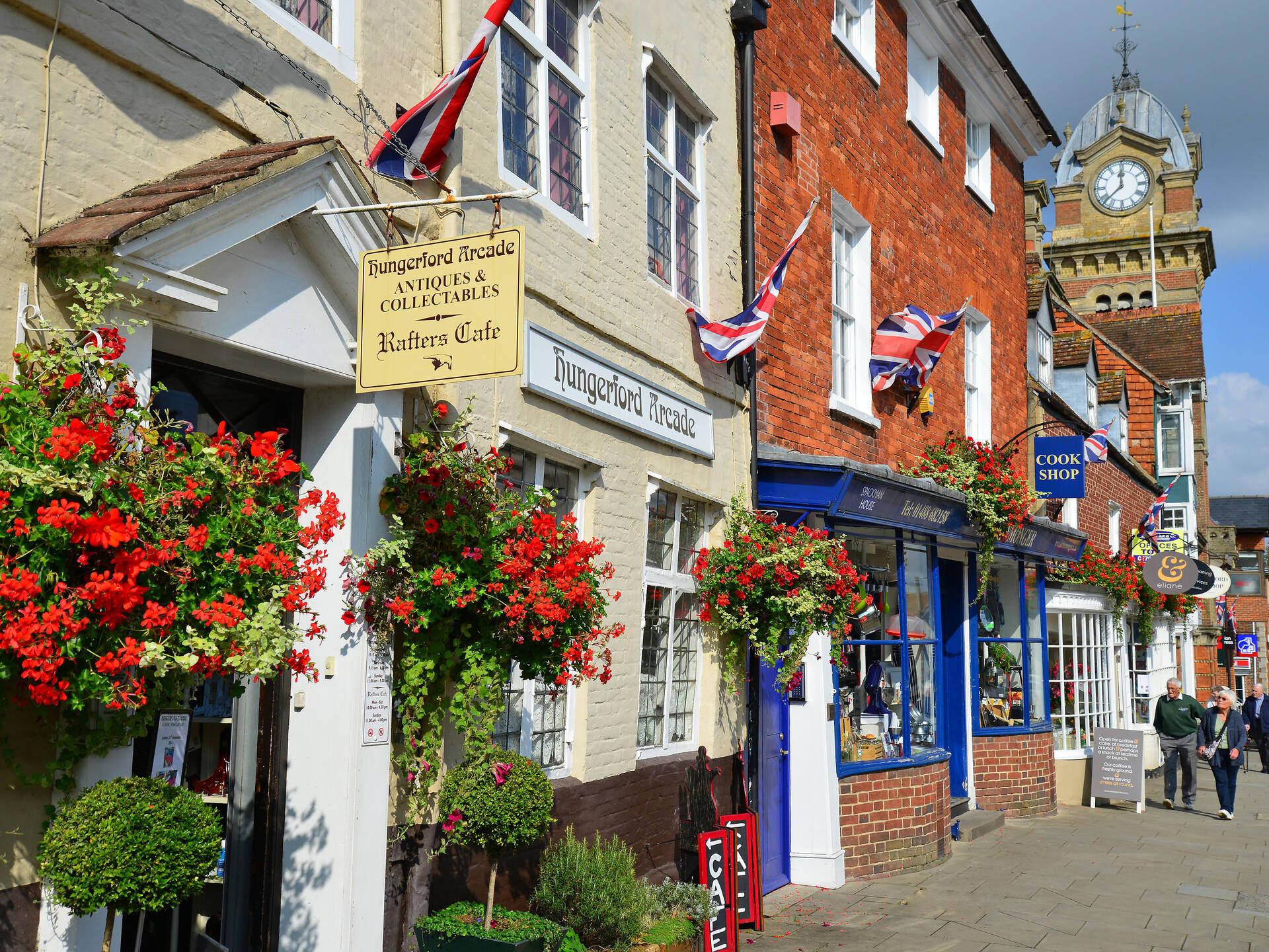 Hungerford 2025 | Ultimate Guide To Where To Go, Eat & Sleep in ...