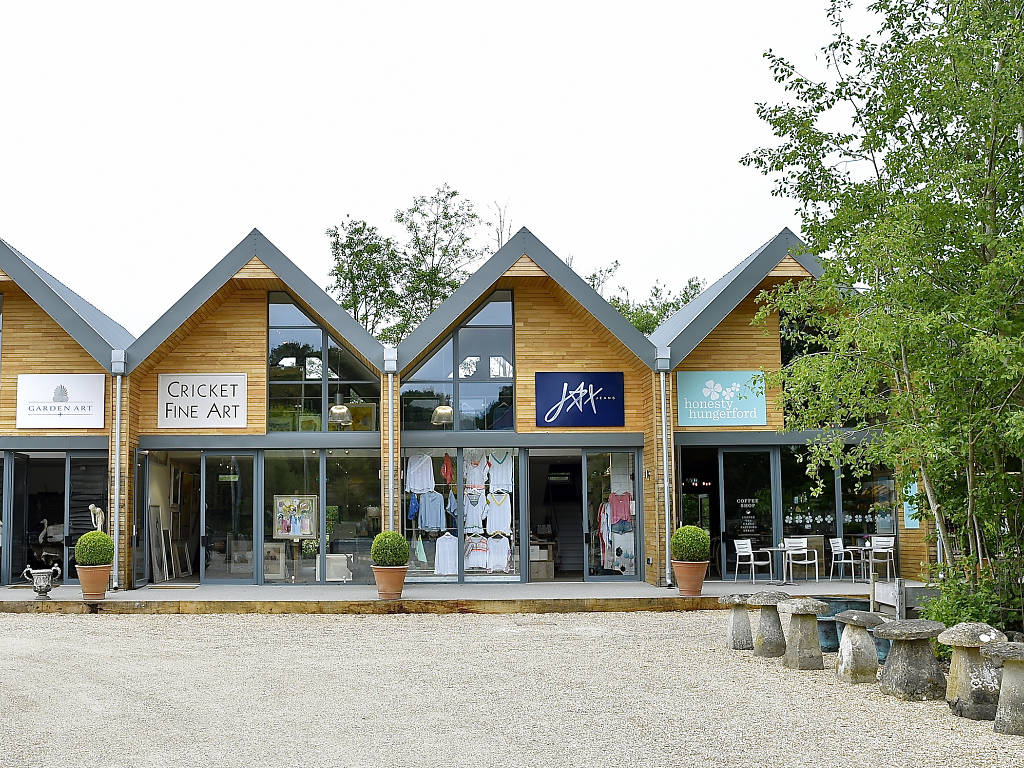 A perfect day in Hungerford | 15 Amazing Things To Do In Hungerford