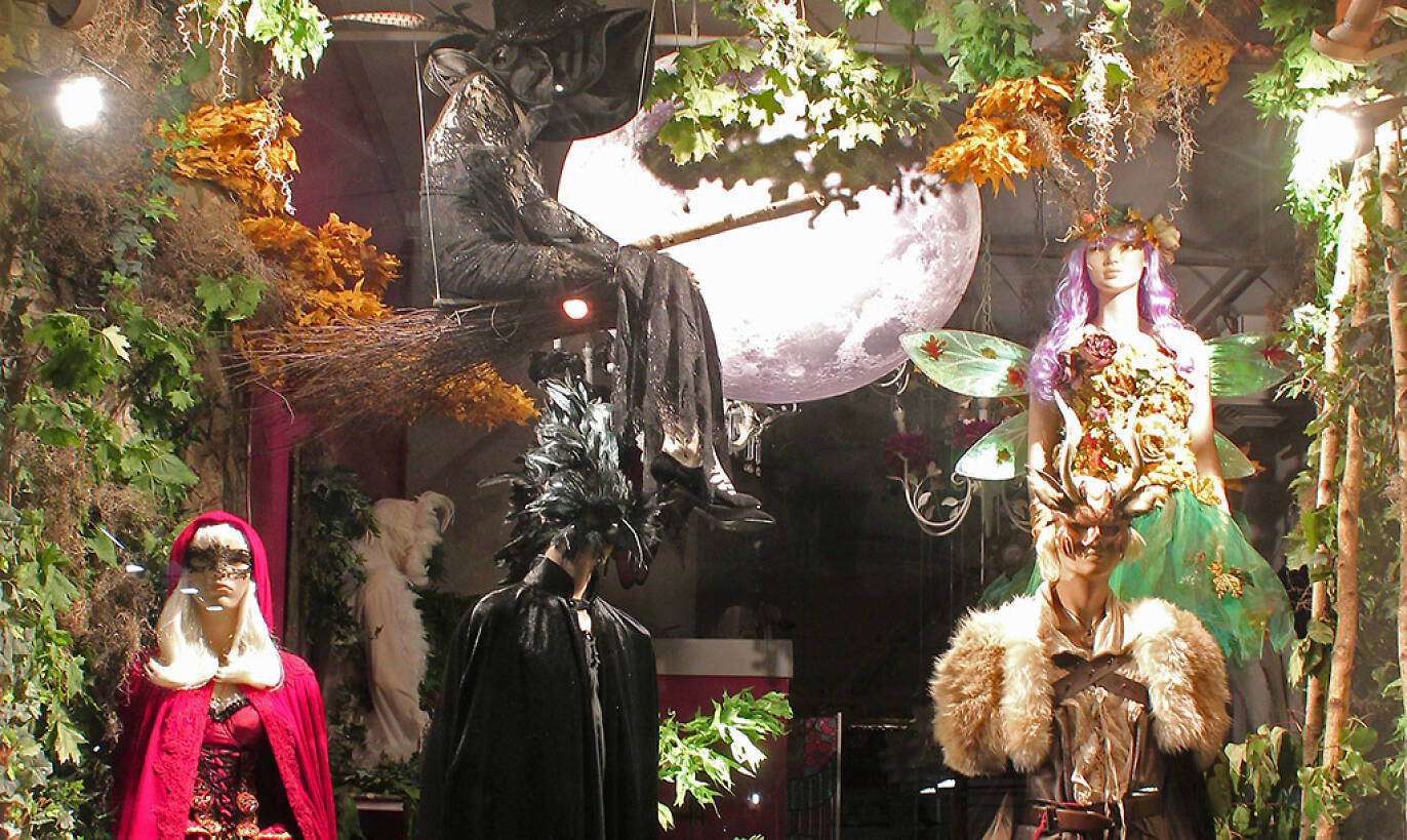 7 Best Halloween Stores in NYC: Costumes and Decor