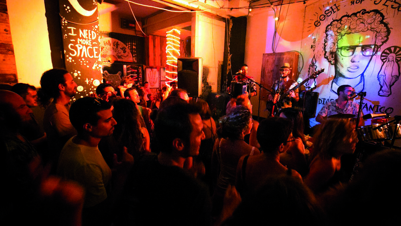 The best Tel Aviv bars and clubs to drink away the night