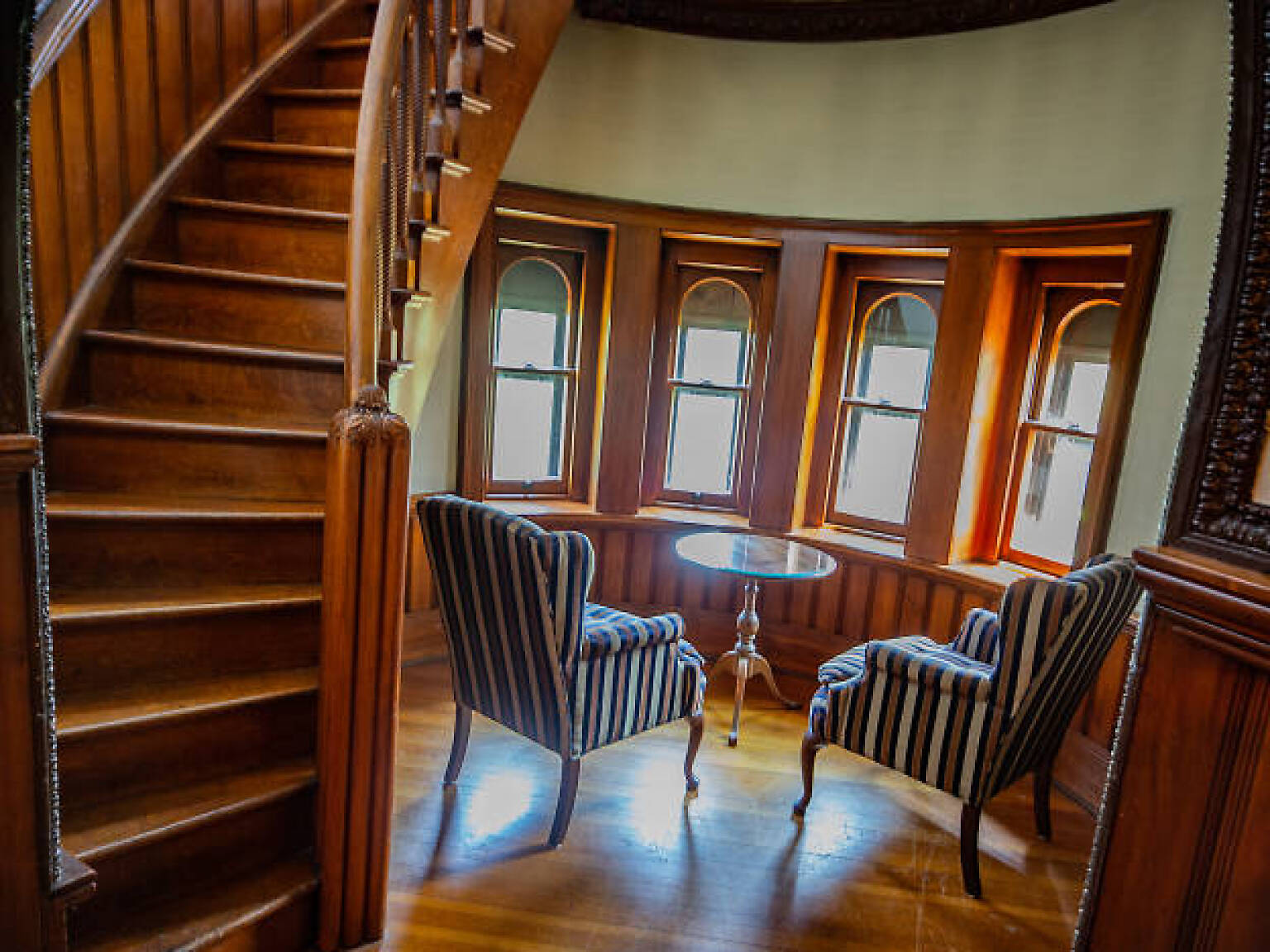20 Most Haunted Places in New York State for Spooky Season