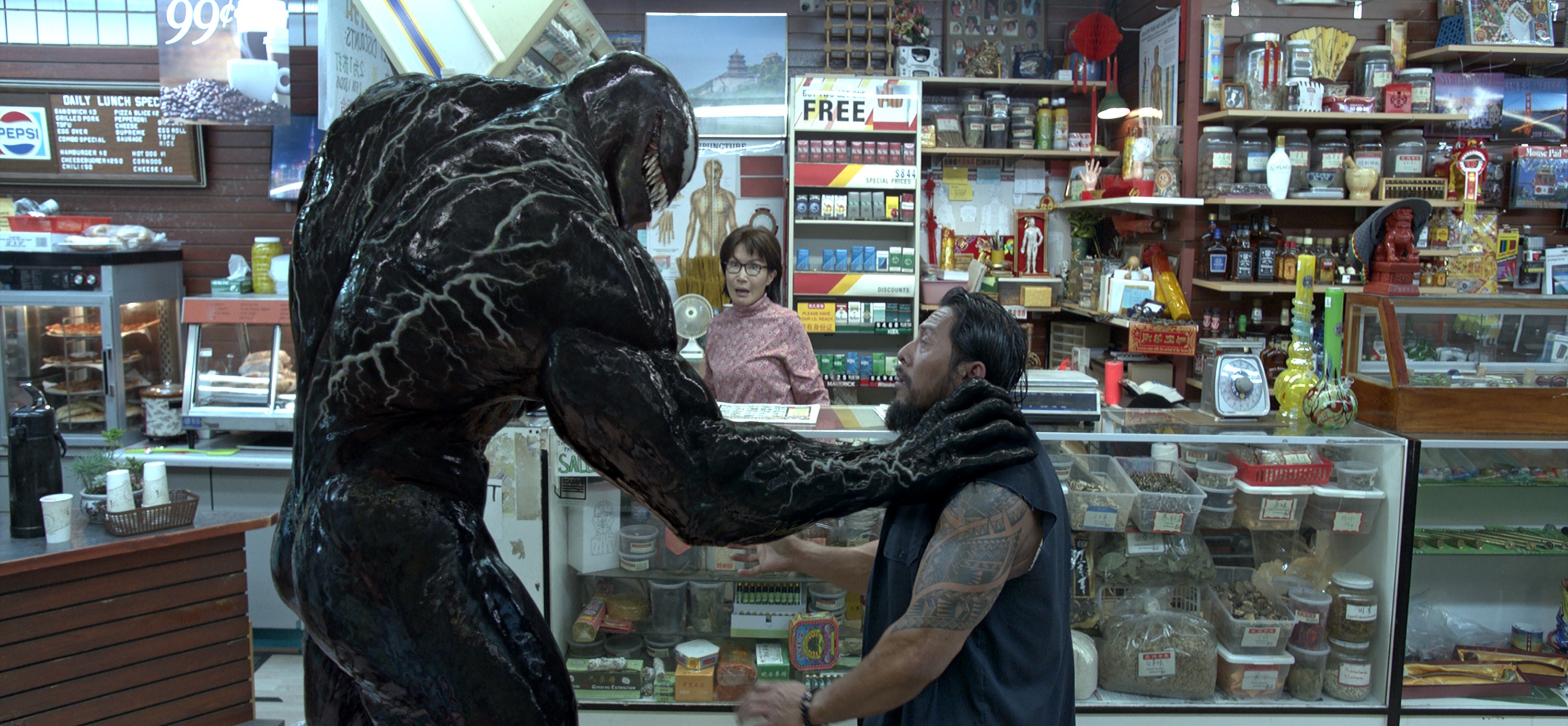 Venom 2018, directed by Ruben Fleischer | Film review