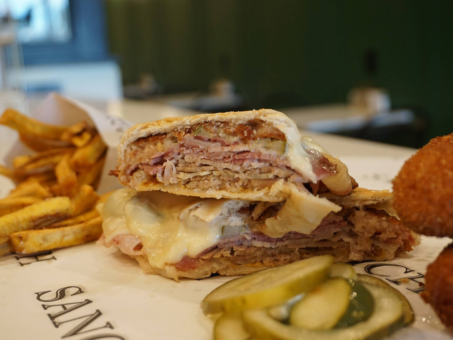 13 Best Foods in Miami to Eat Like a Local