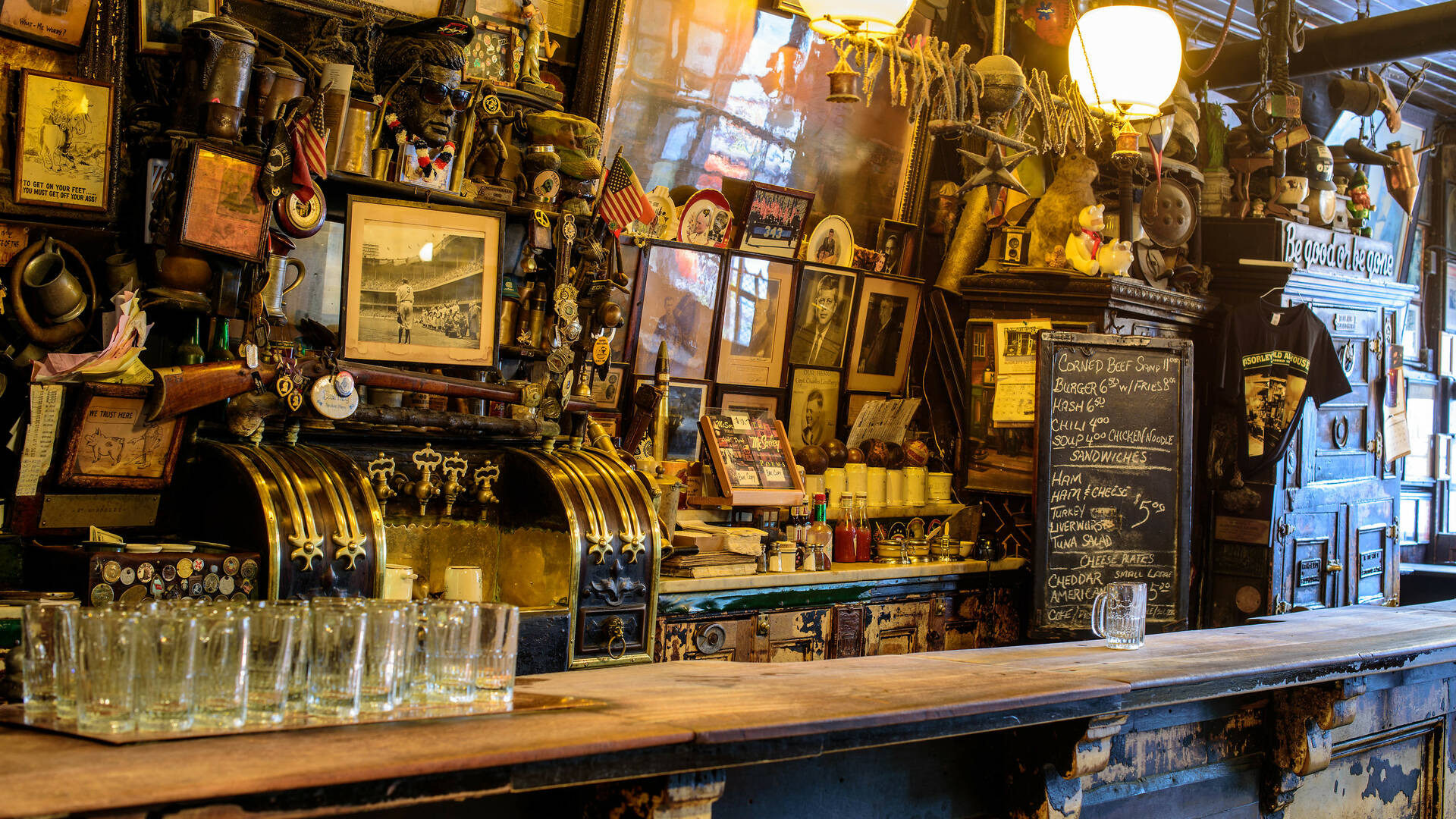 McSorley’s Old Ale House | Bars in East Village, New York