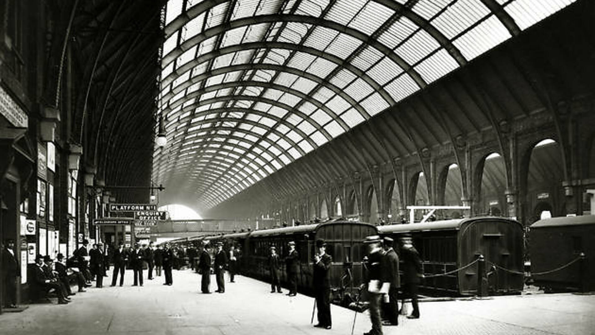 11 Pictures Of King's Cross That Show The Area's Dramatic Transformation