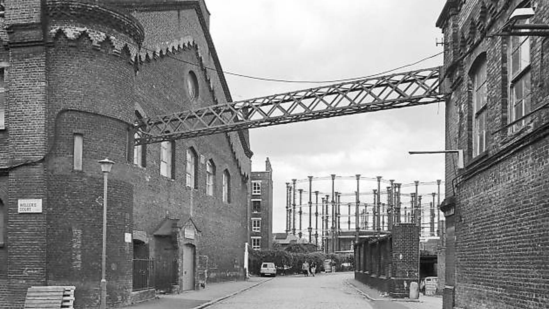 11 Pictures Of King's Cross That Show The Area's Dramatic Transformation