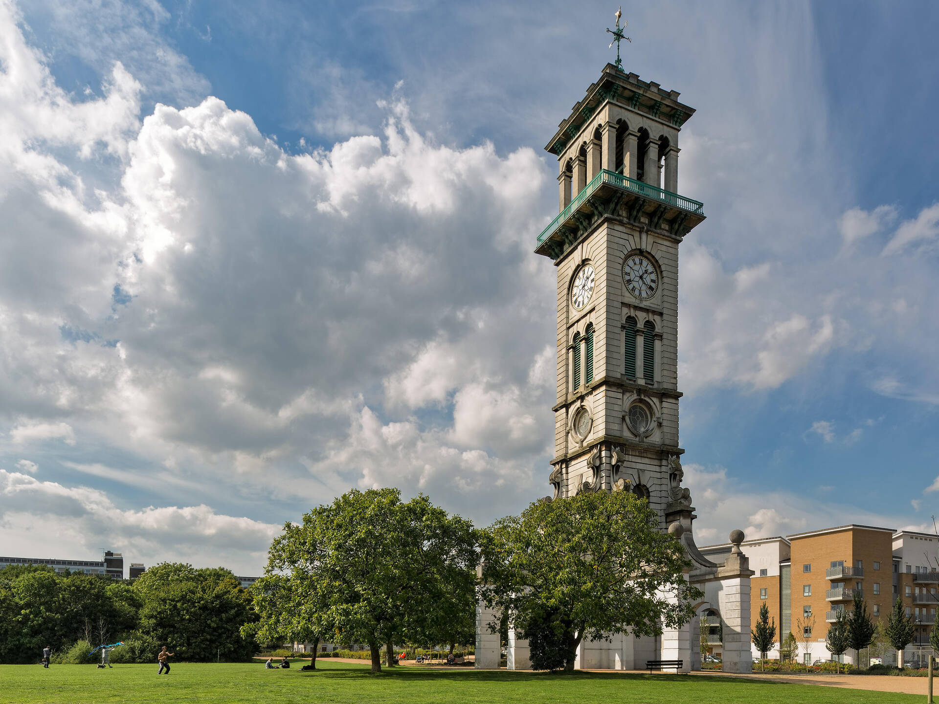 11 Pictures Of King's Cross That Show The Area's Dramatic Transformation
