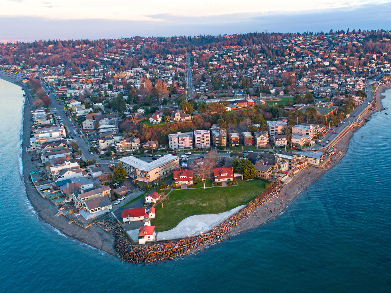 The Best Seattle Neighborhoods to Stay in