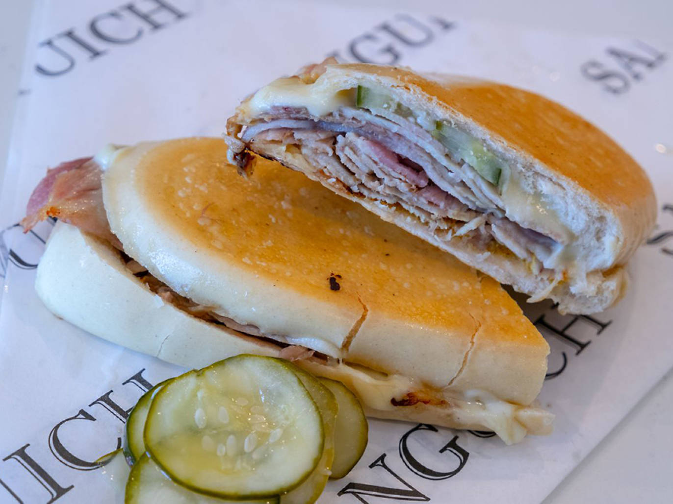 10 Best Cuban Restaurants in Miami For a Taste of Abuela's Cooking