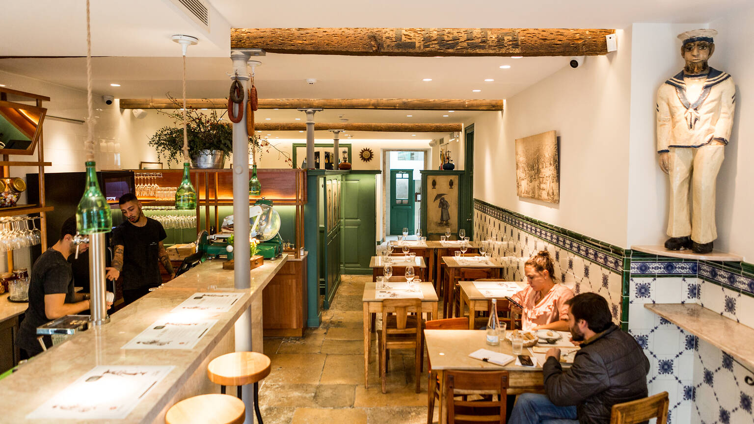 Faz Frio l Tradições no Príncipe Real, Lisboa