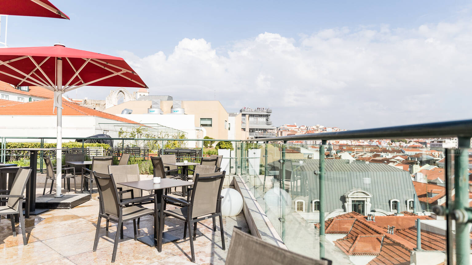 Best Rooftop Bars in Lisbon For Cocktails And Sunset Views (Updated 2025)