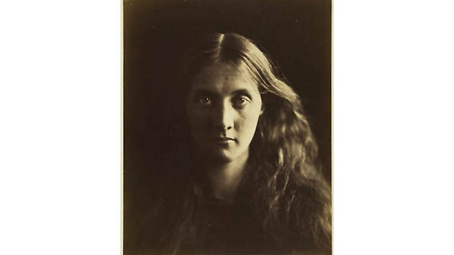 9 Top Women Photographers of All Time