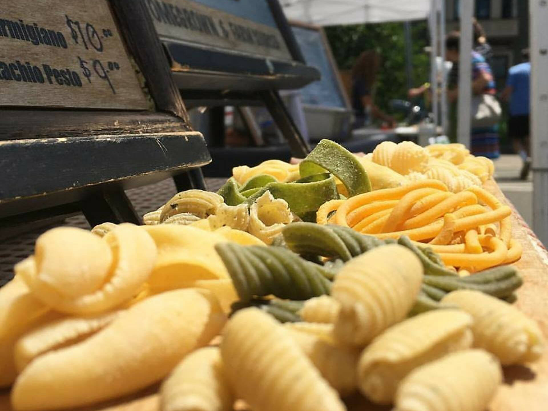 Boston Farmers Market Guide for Local Produce and Goods
