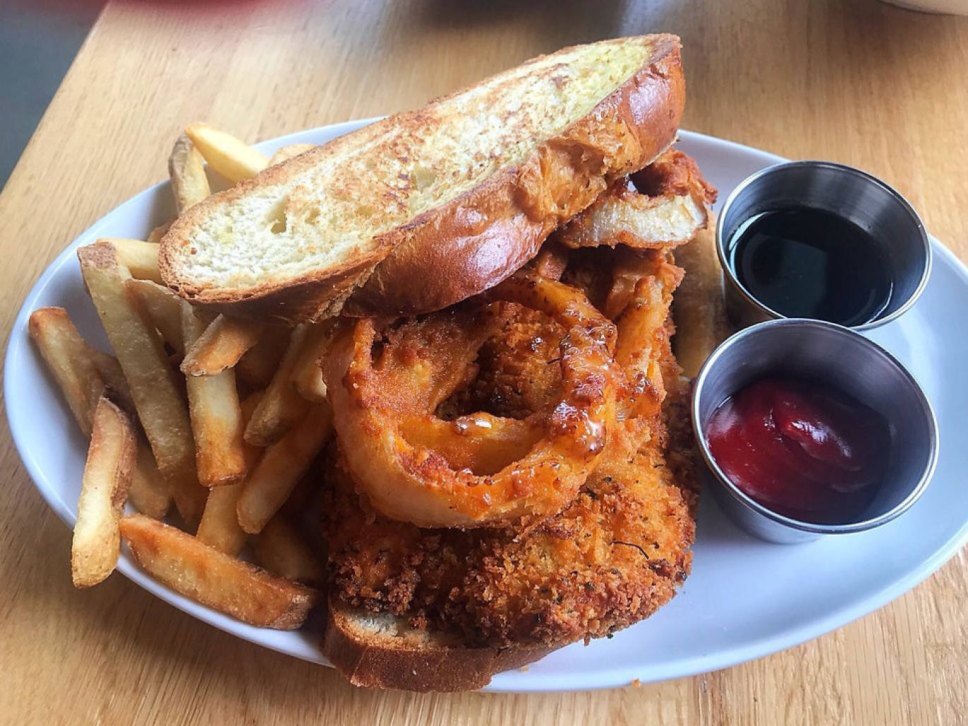 Best Restaurants in the Seaport District 2021: 16 Quality Options