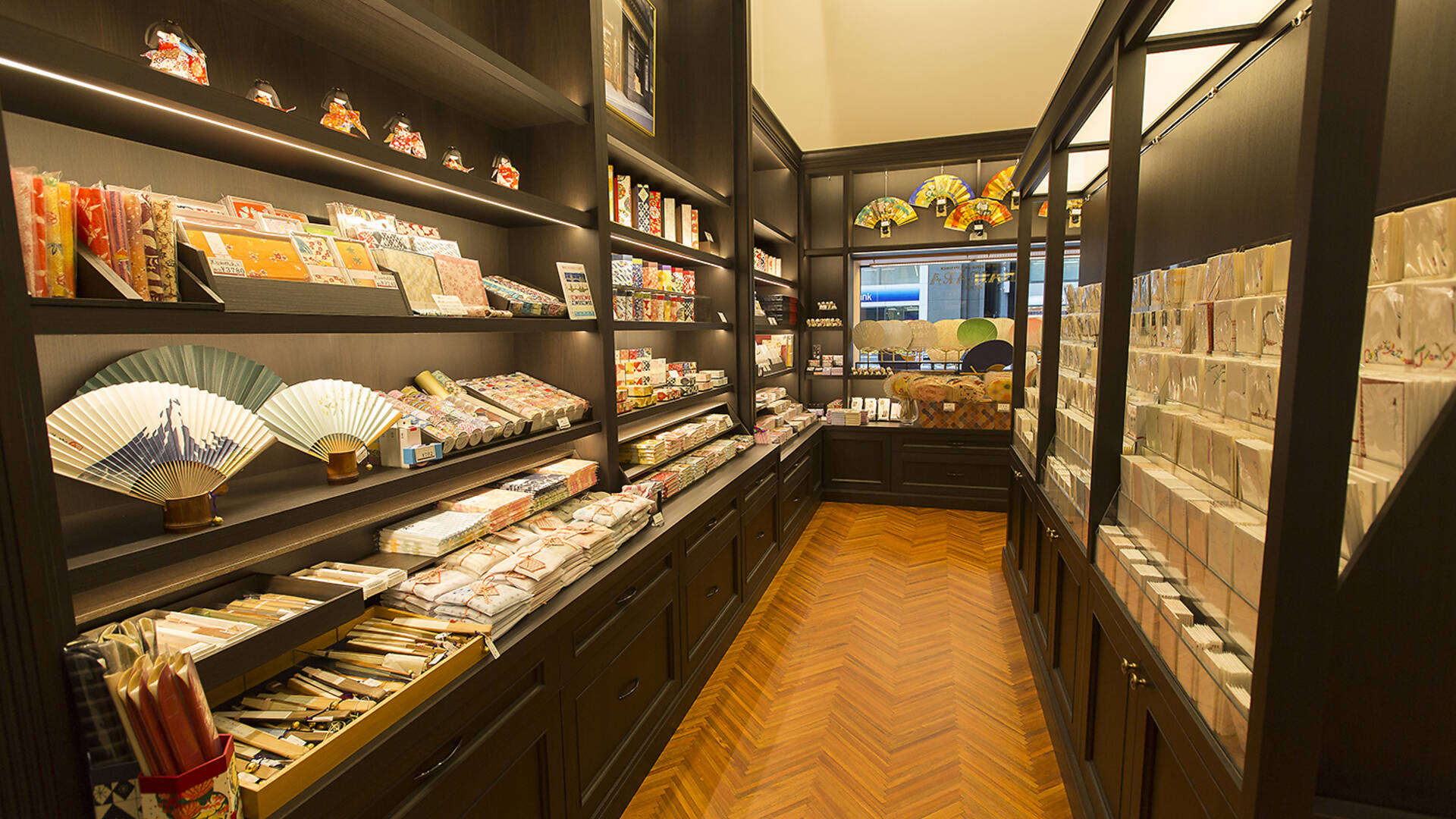 Haibara | Shopping in Nihonbashi, Tokyo