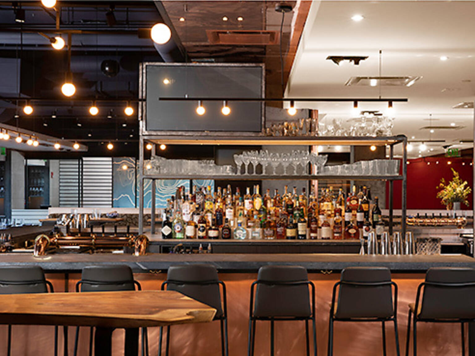 15 Boston Restaurants With a View: Scenic Rooftops & Waterfront Spots