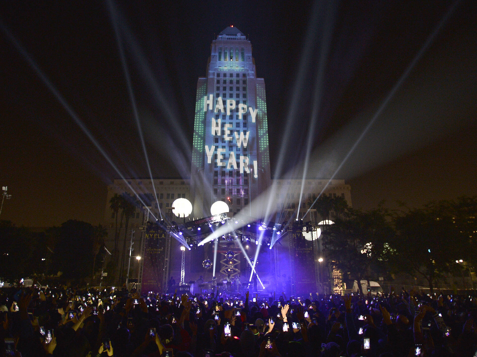 Best New Year’s Eve Events in Los Angeles to Ring in 2025