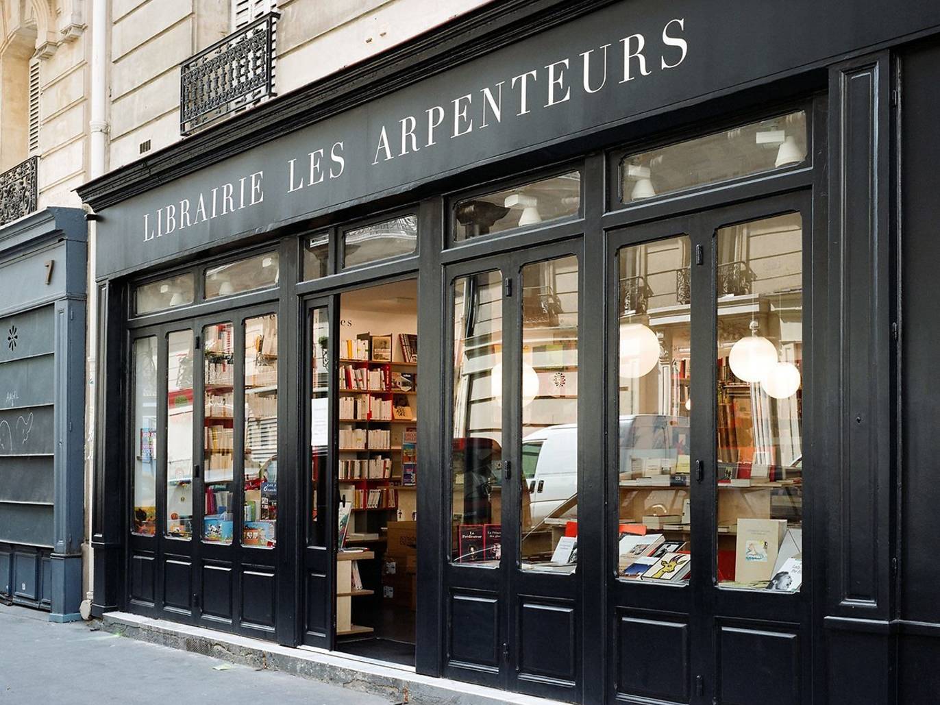 Les 23 meilleures librairies où bouquiner à Paris