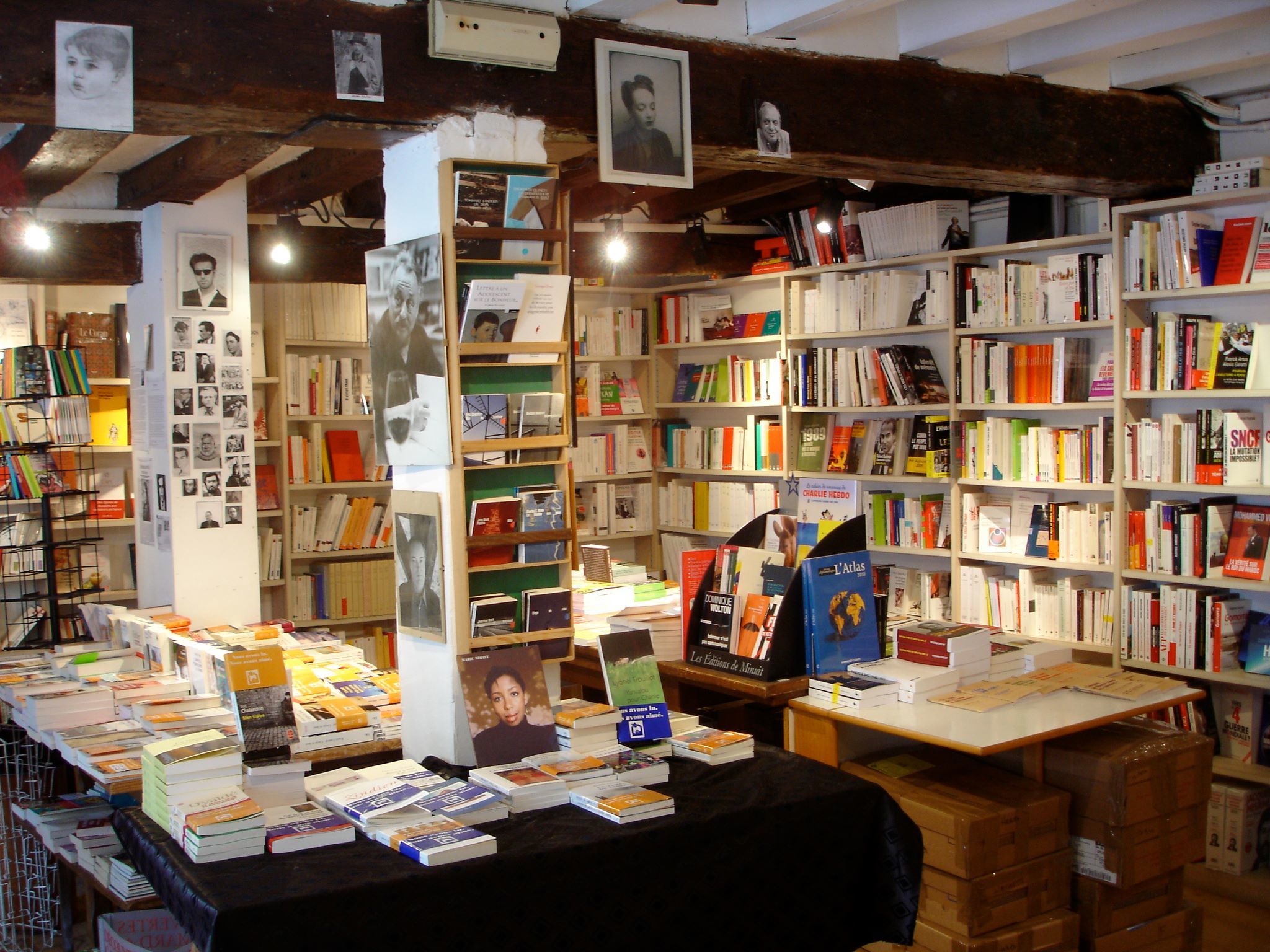 10 spots à BD | Les meilleures librairies de bande dessinée à Paris