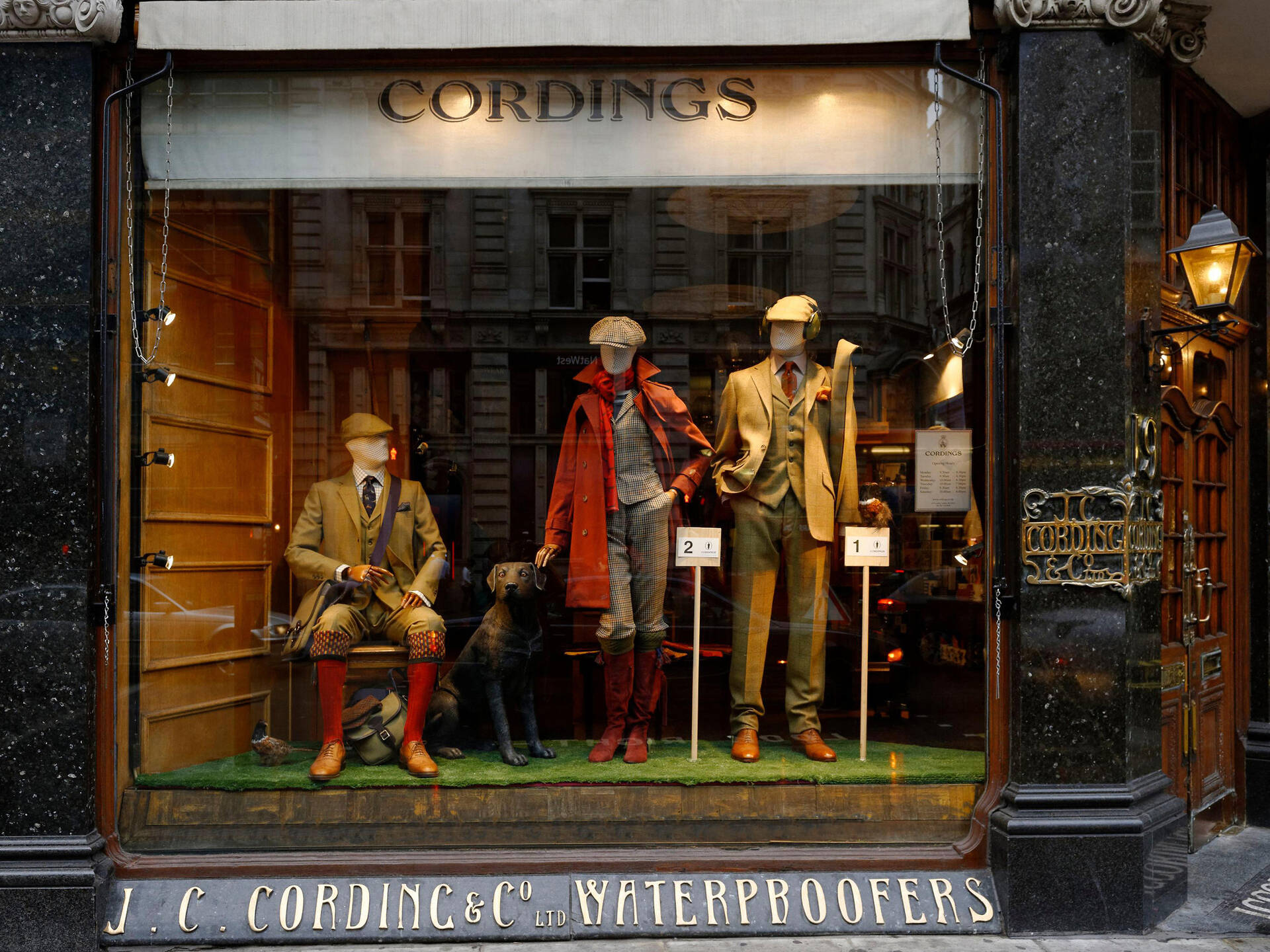 A Spotter's Guide To London's Most Beautiful Old Shopfronts