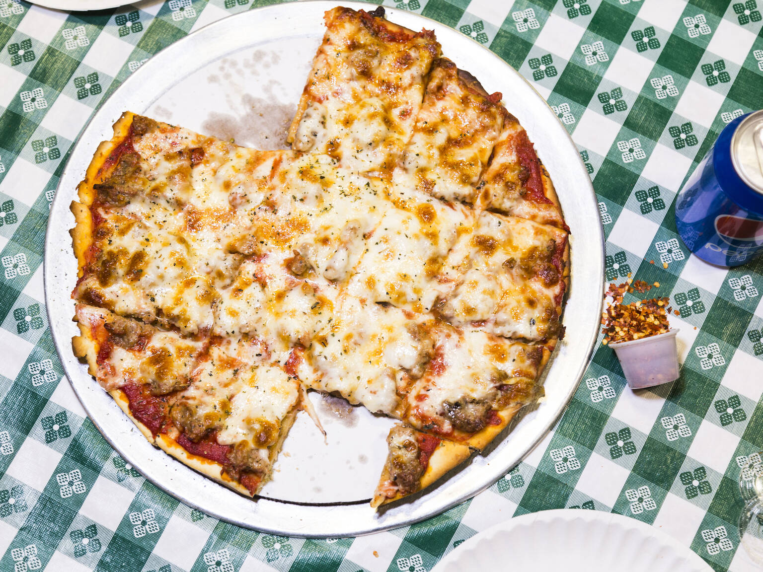 17 Iconic Chicago Foods You Have to Try