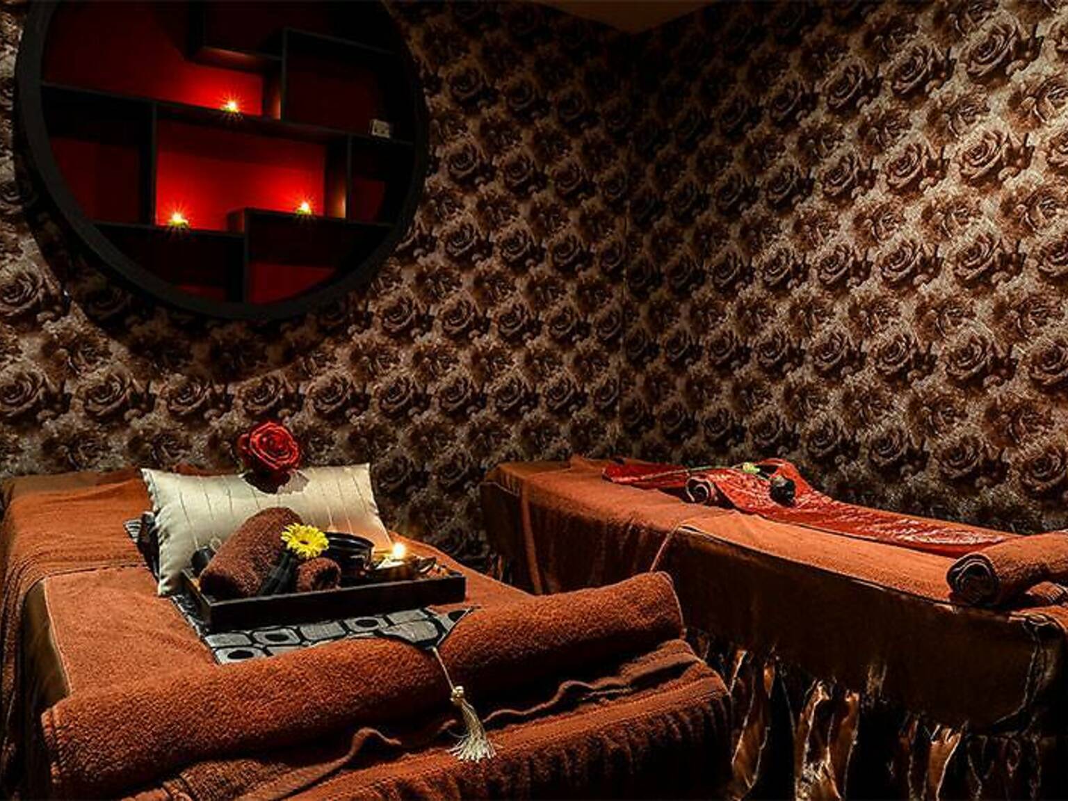 7 Best Late Night Massage Parlours in Singapore