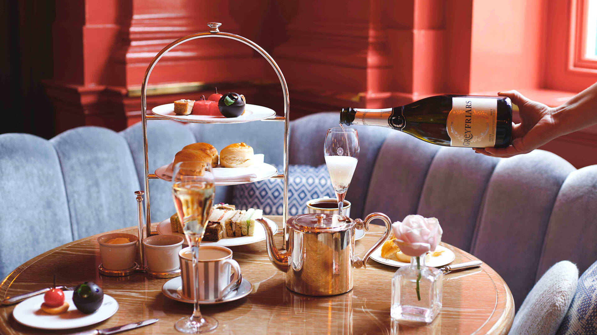 The Coral Room | Bars and pubs in Bloomsbury, London