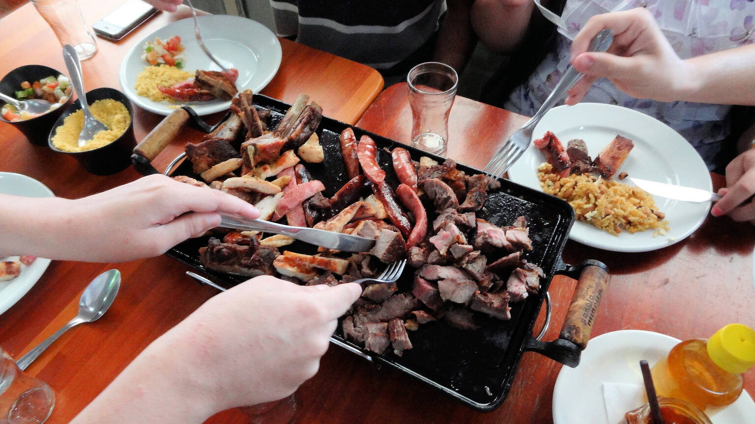 14 Best Restaurants in Rio de Janeiro to Try Right Now