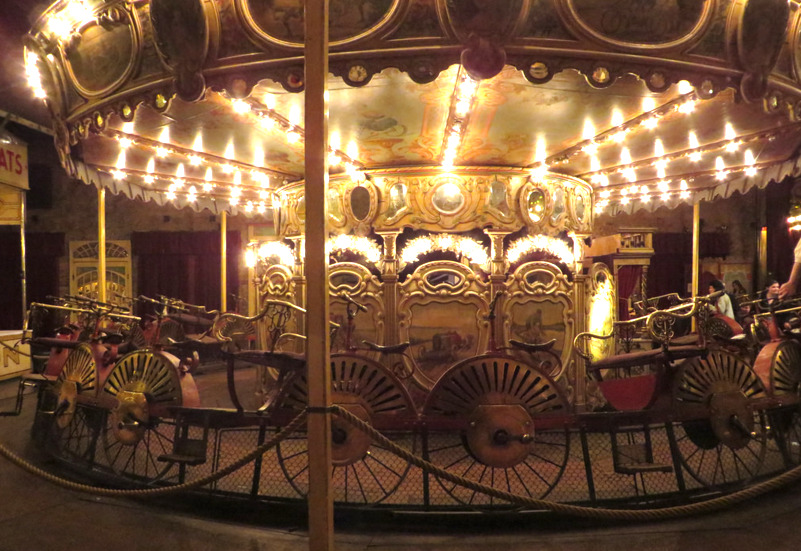 Les plus beaux manèges de Paris