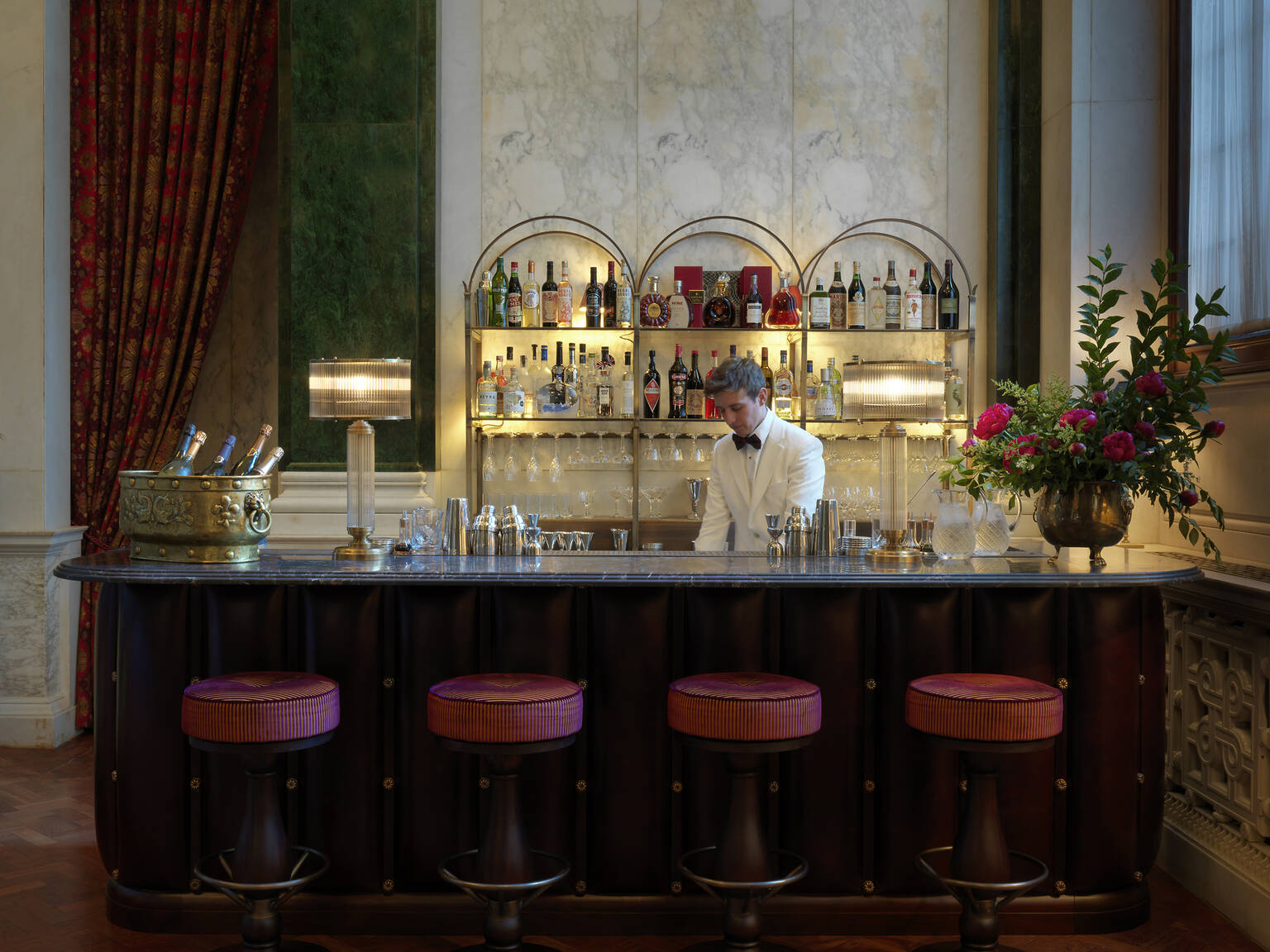 13 Best Bars In The City Of London