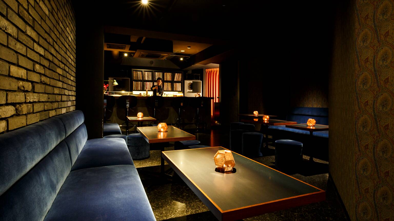 Analog | Bars and pubs in Shibuya, Tokyo