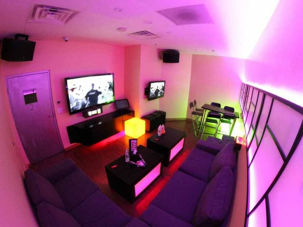 Karaoke in Boston: 13 Best Bars Where You Can Sing Your Heart Out