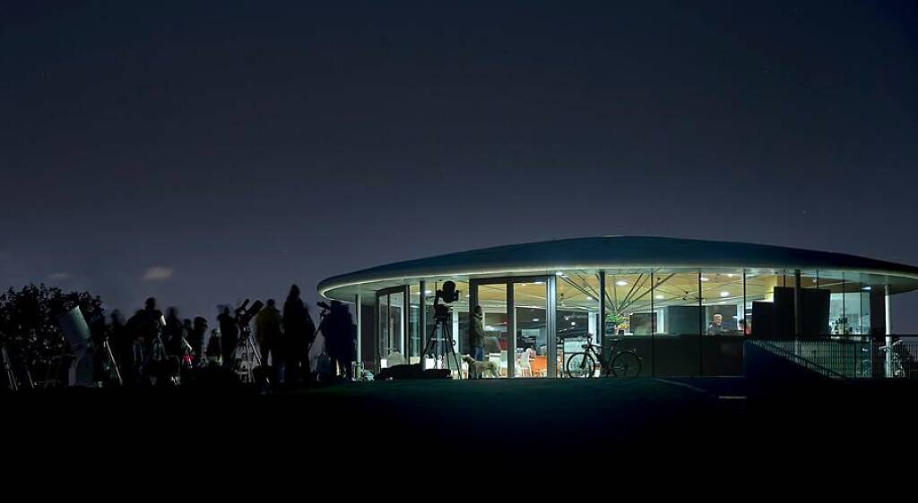 9 Super Spots To Go Stargazing in London