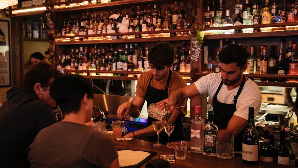 Alberto's Lounge | Restaurants in Sydney, Sydney