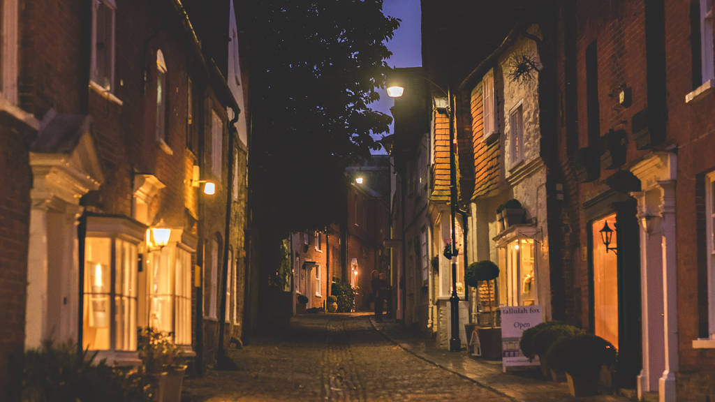 11 Best Things To Do In Petworth | A Perfect Day in Petworth