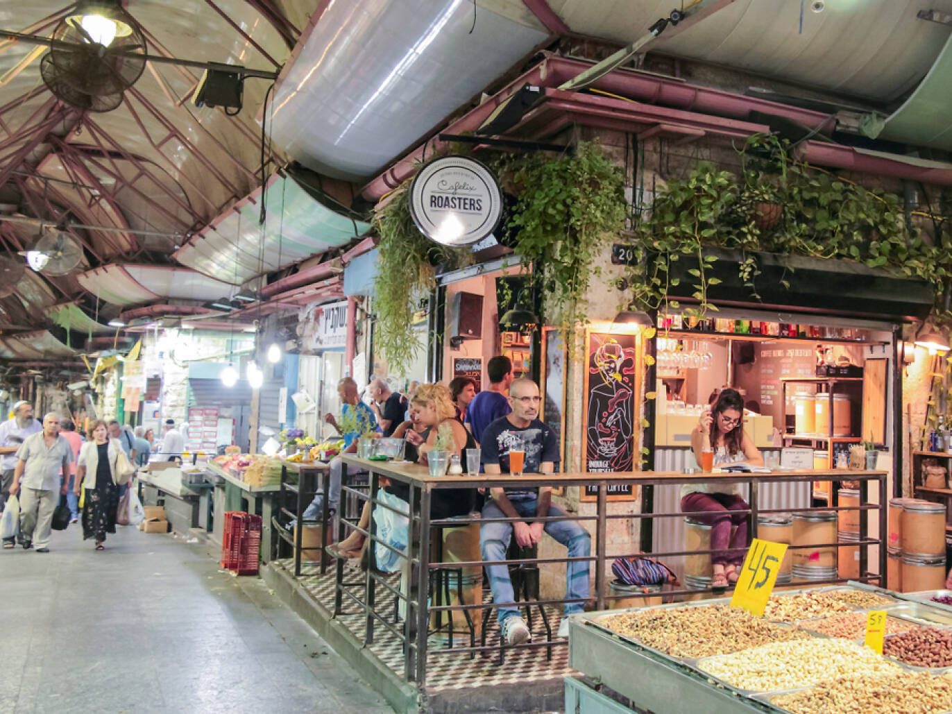 The busiest Israeli markets - from Shuk HaCarmel to Mahane Yehuda