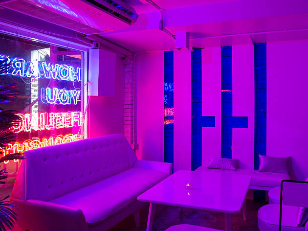 Feeling Bar | Bars in Ari, Bangkok