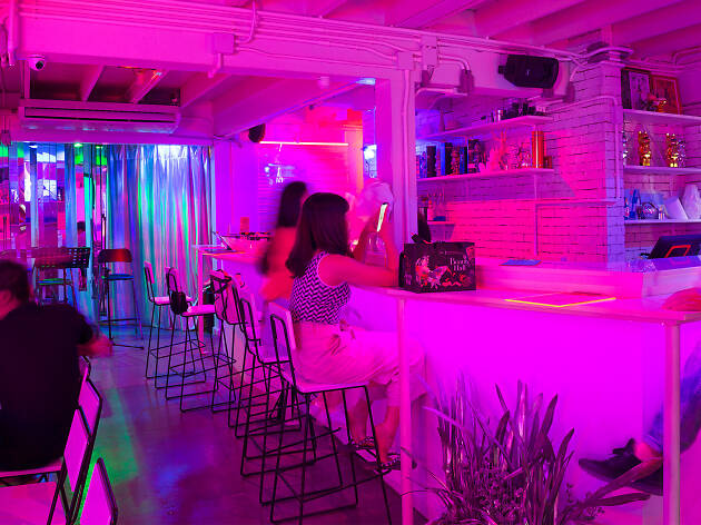 Feeling Bar | Bars in Ari, Bangkok