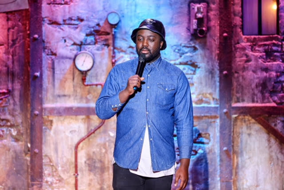 Djimo, A 100% | Théâtre à Paris