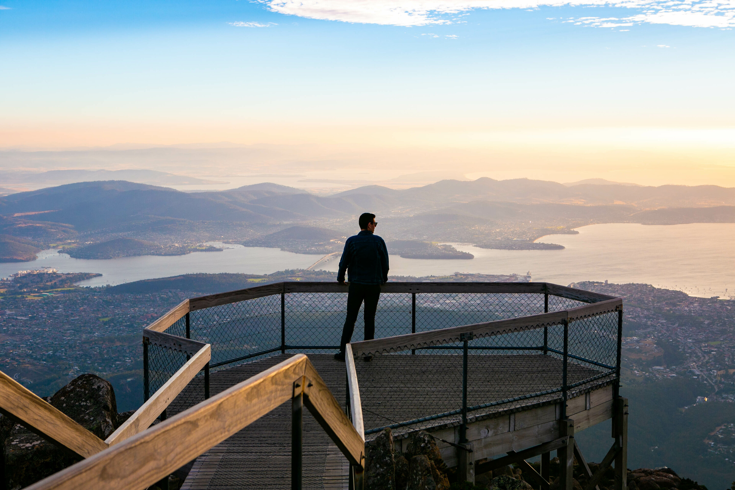 Three Australian cities with the cleanest air globally