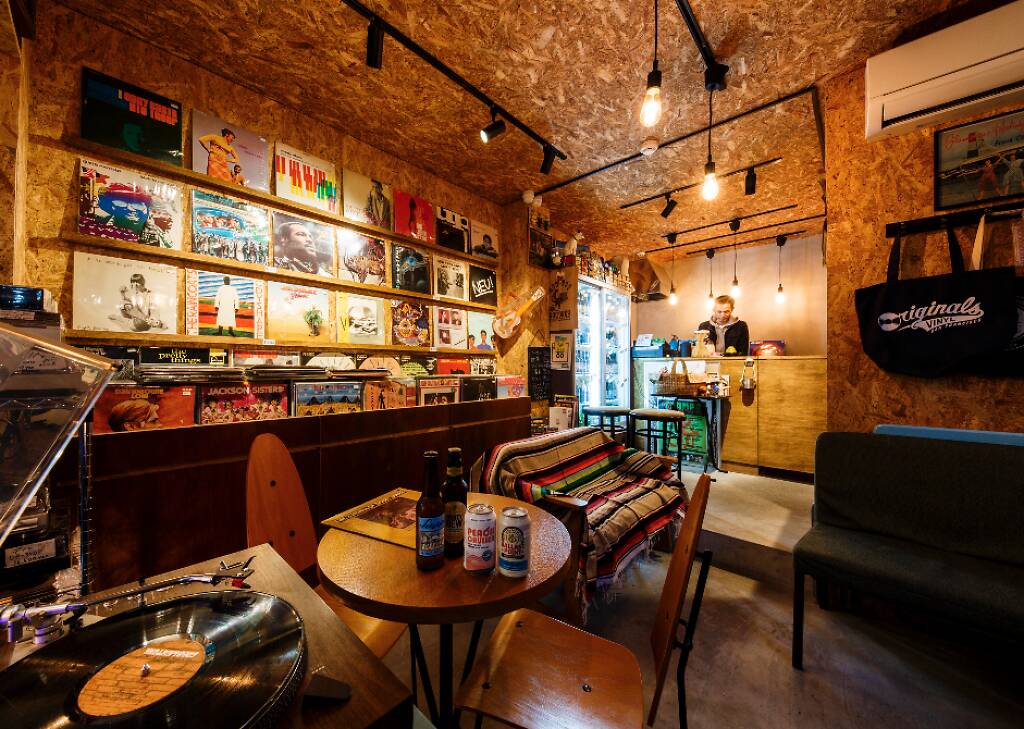 8 best listening bars in Tokyo for vinyl music