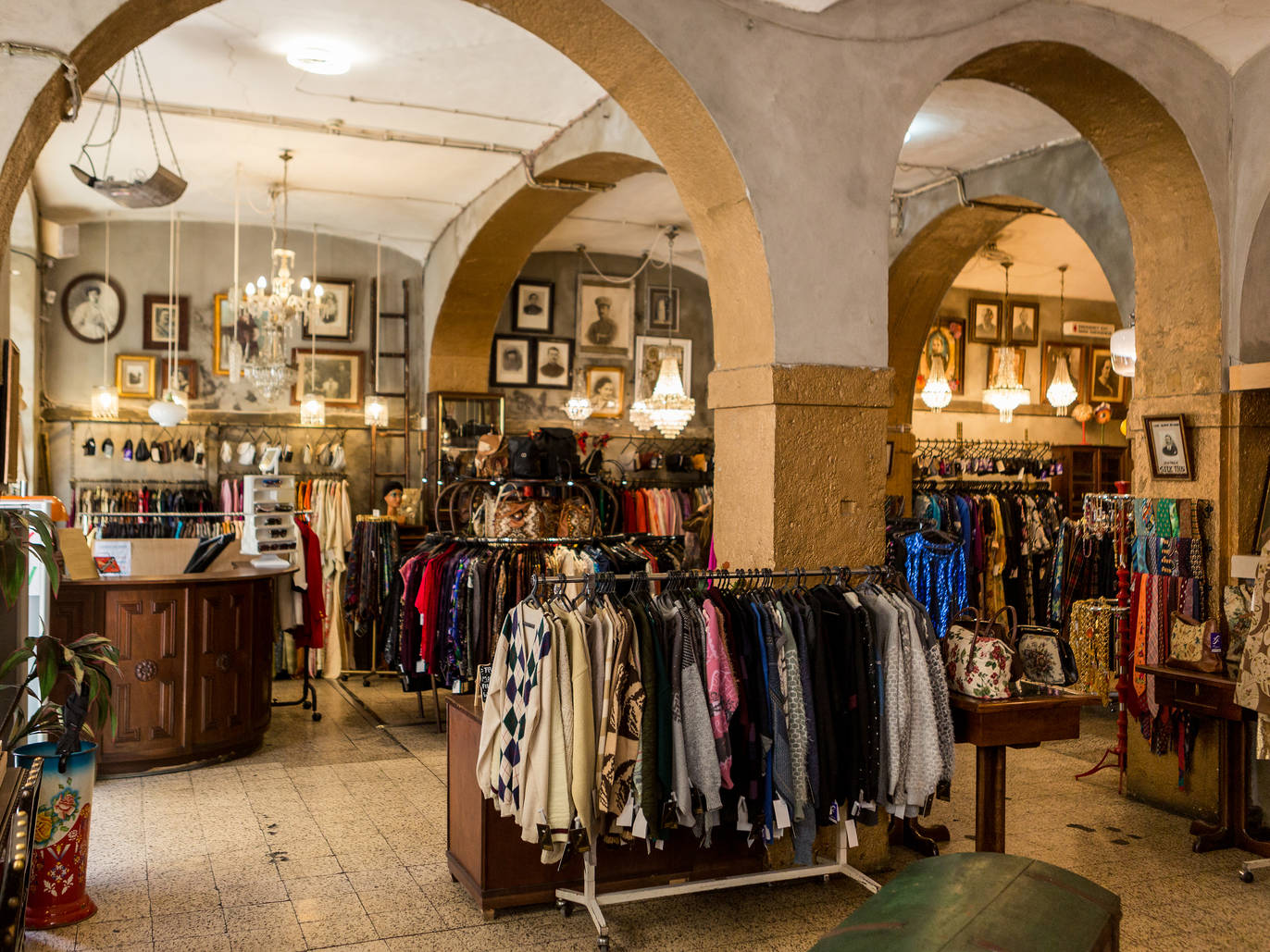 Saiba quais são as melhores lojas de segunda mão em Lisboa