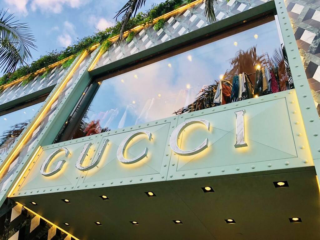 Rodeo Drive Stores and Attractions to Visit Right Now