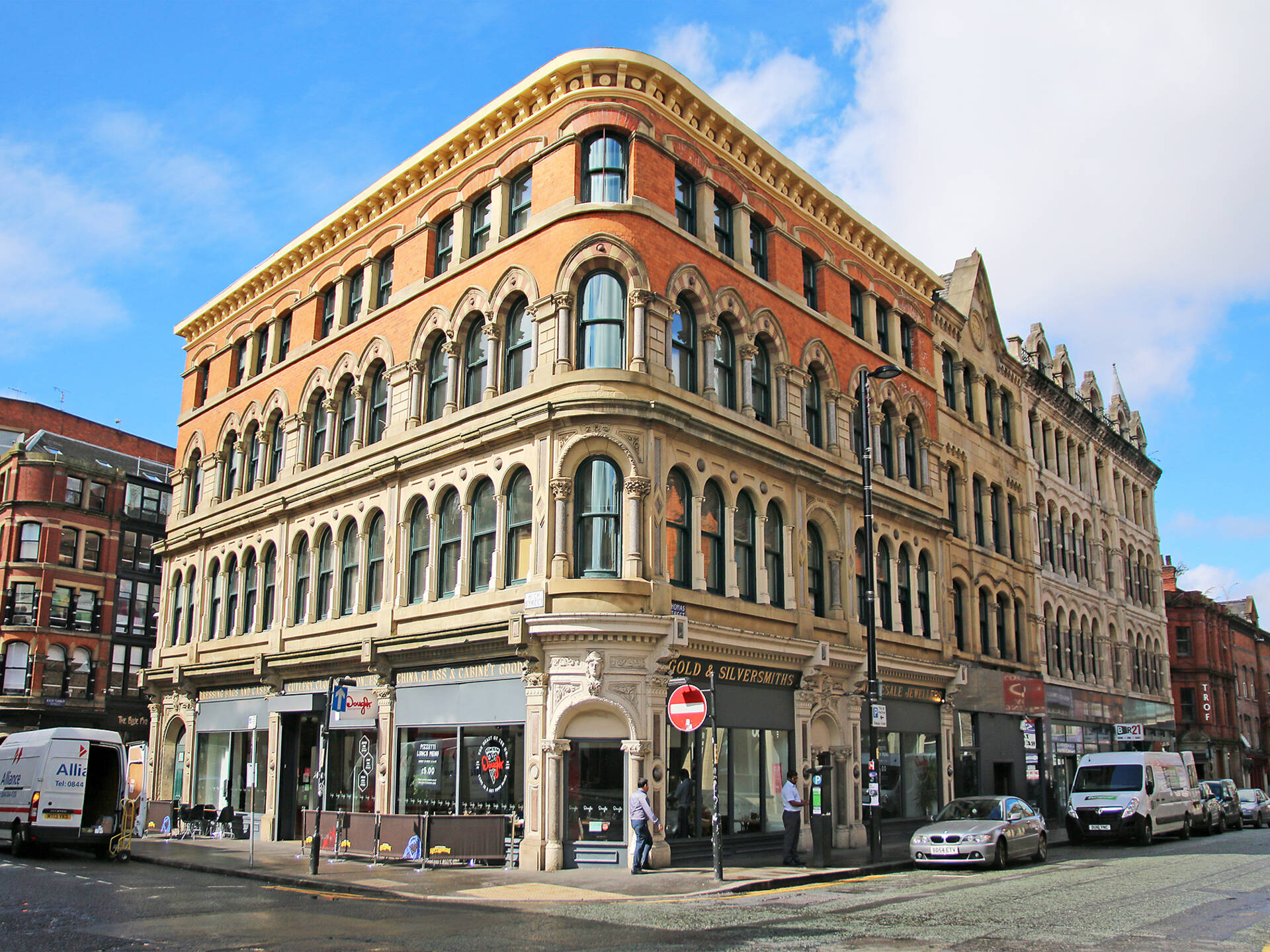 12 Coolest Neighbourhoods in the UK | Coolest Places in the UK